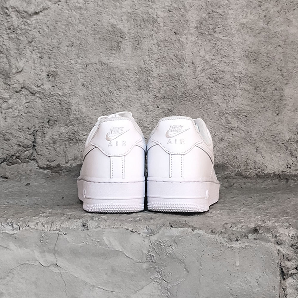 나이키 에어포스1 07로우 화이트 CW2288-111 - OCO, 브랜드 편집샵 오씨오