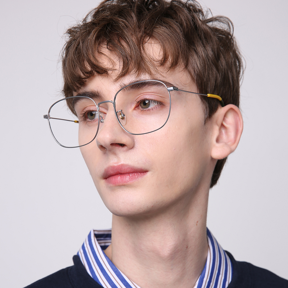 SBKA Boxbox-C02 실버 티타늄 안경테 - OCO, 브랜드 편집샵 오씨오